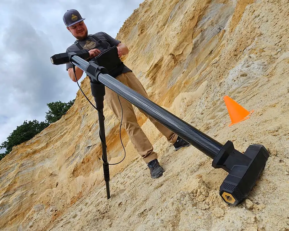 EXP 7000: Advanced 3D Ground Scanner for Treasure Hunters